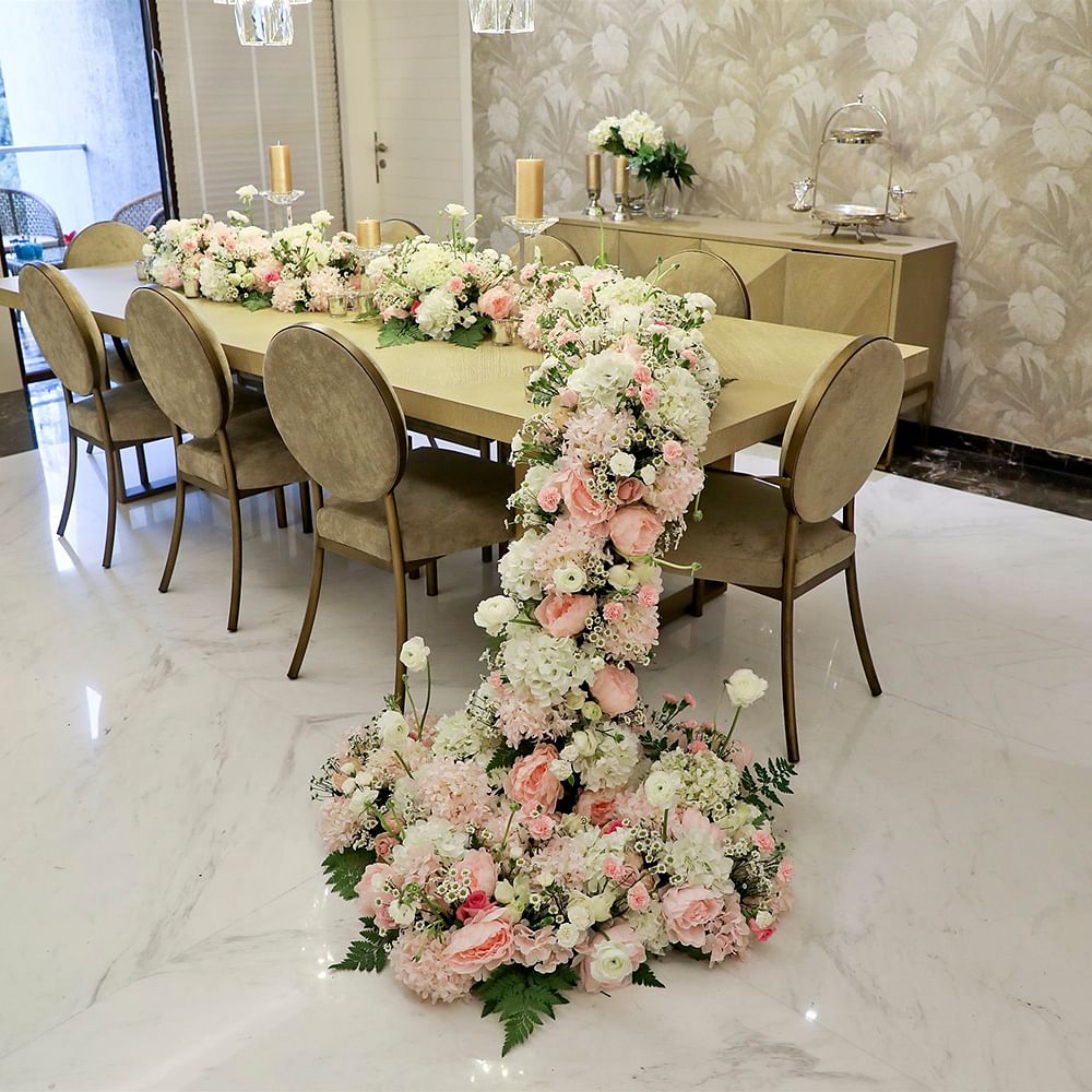 8 Floral Trends For Events At Home